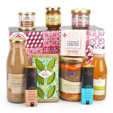 November delicacies discovery box