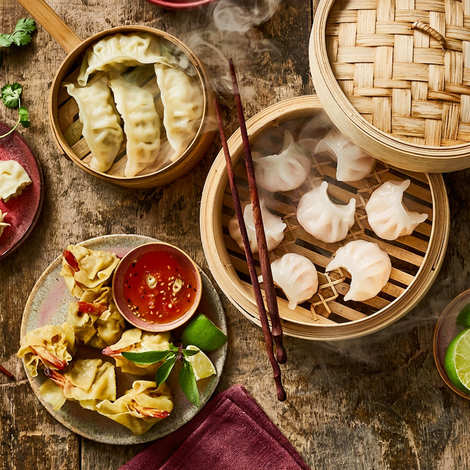 A selection of must-try specialties – Asian deli dishes - Les Trois d'Asie